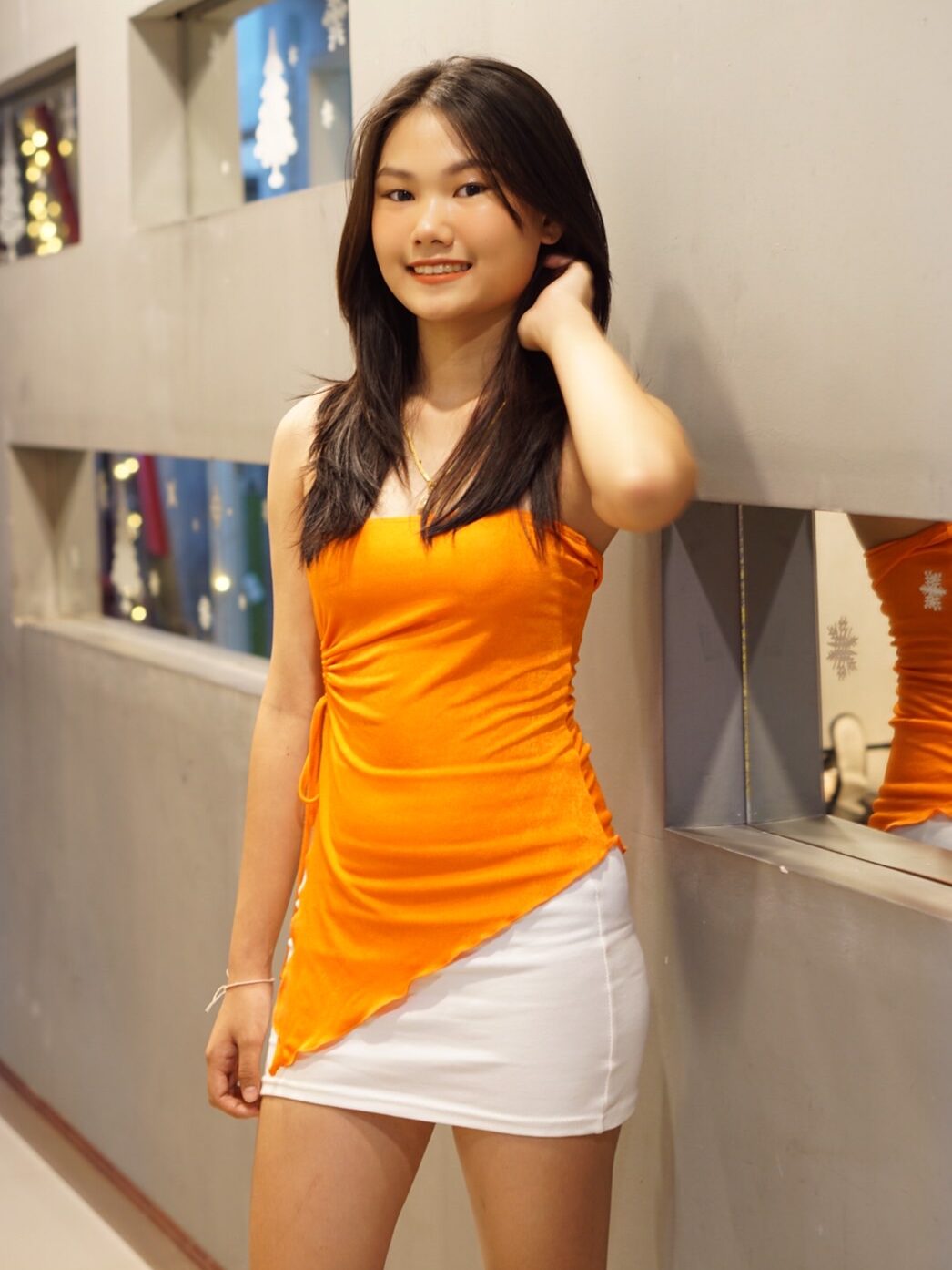 LADIESBKK48